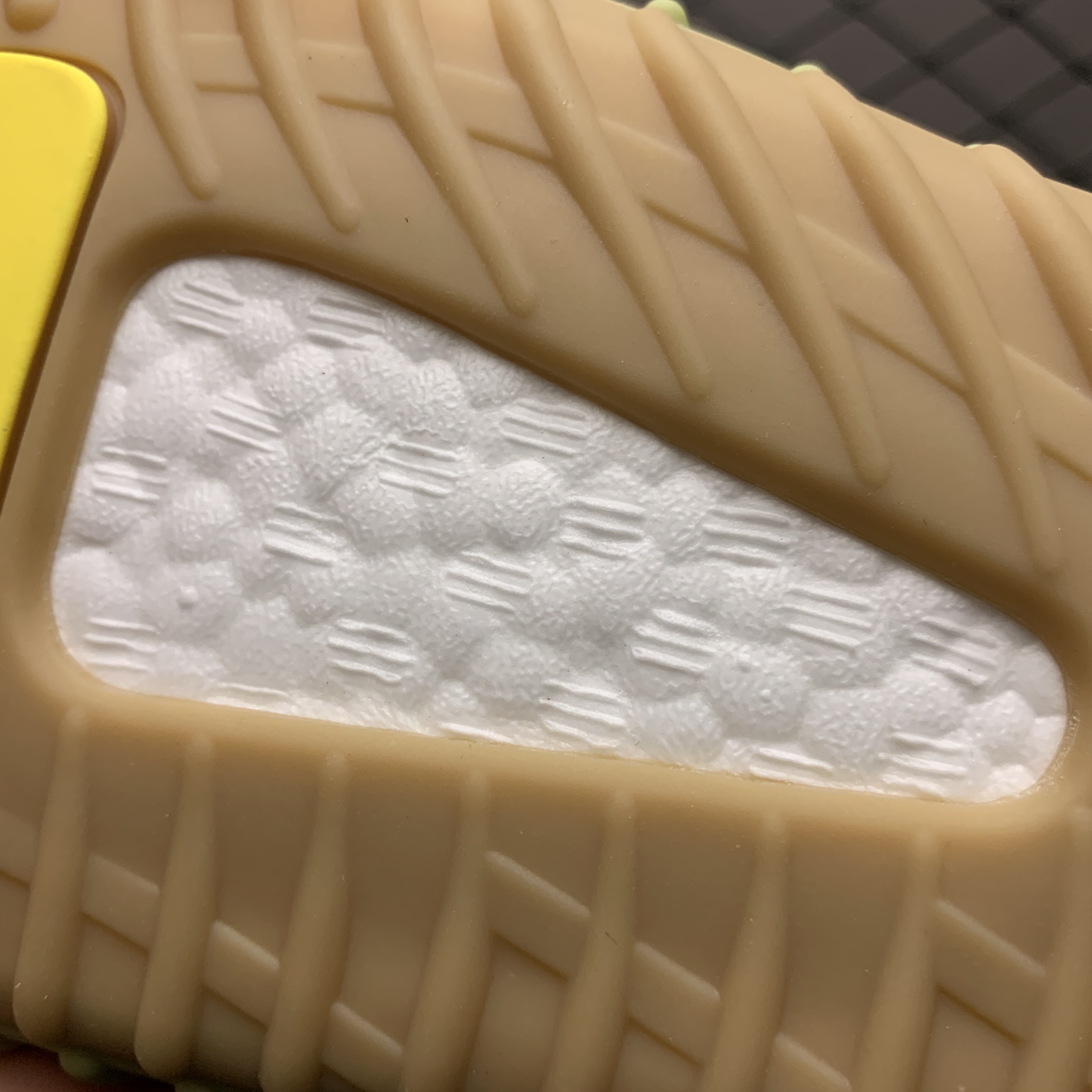 Yupoo Shoes: Premium Yeezy Yupoo Sneakers - Product Details